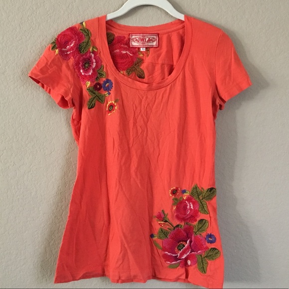 Johnny Was | Tops | Johnny Was Scoop Neck Embroidered Tee | Poshmark